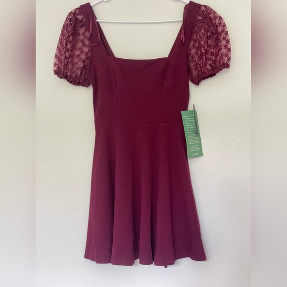 City Triangles | Dresses | City Triangles Maroon Puff Sleeve Mini Dress ...